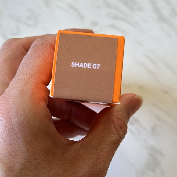 Live Tinted | Skincare | Shade 7 Hueguard Skin Tint Spf 5 Mineral ...